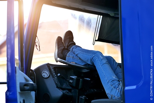 Stress-free logistics | Tips for freight forwarders and HGV drivers for ...